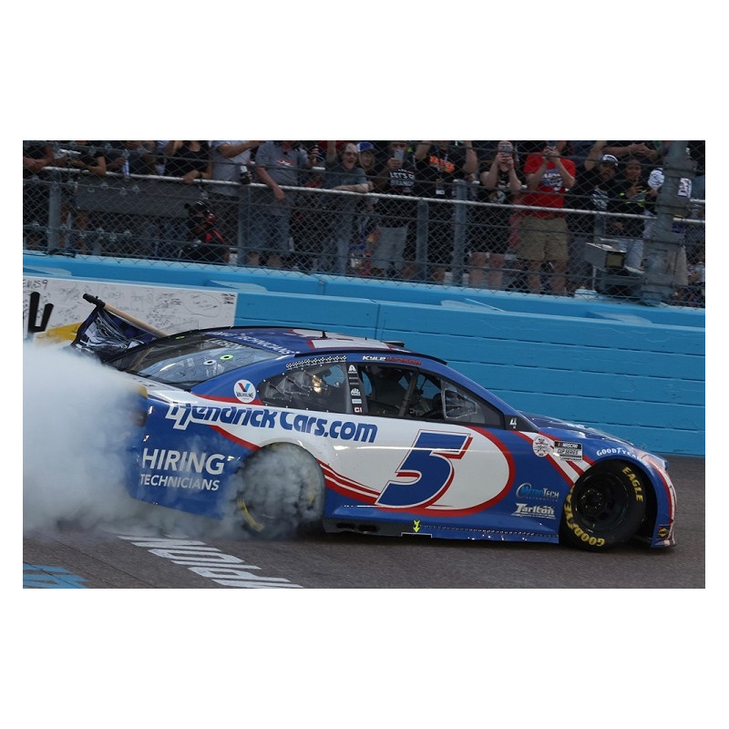 5 Kyle Larson, HendrickCars. com Phoenix Playoff Win, CUP 2021 ELITE